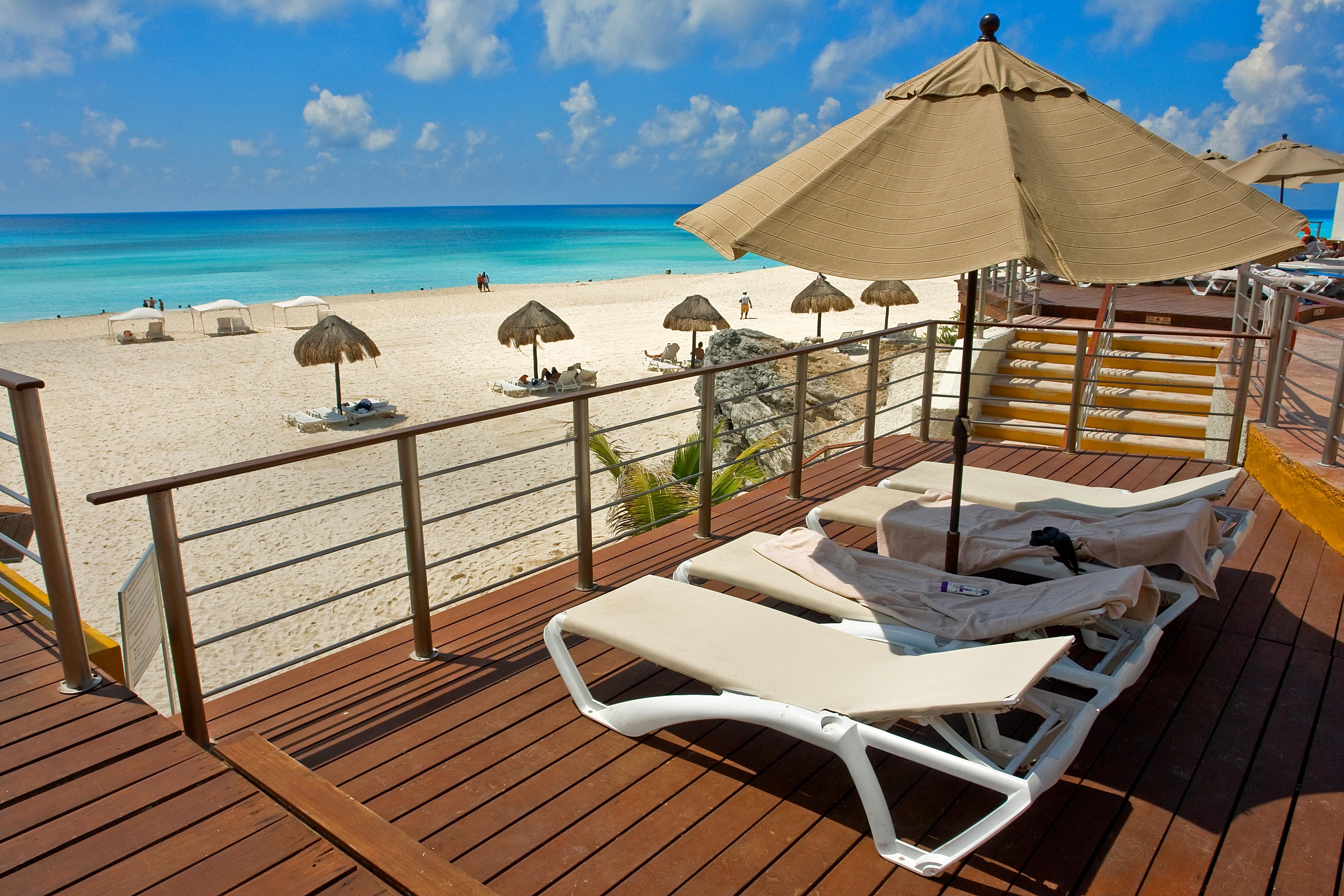 SUNSET ROYAL BEACH RESORT CANCUN